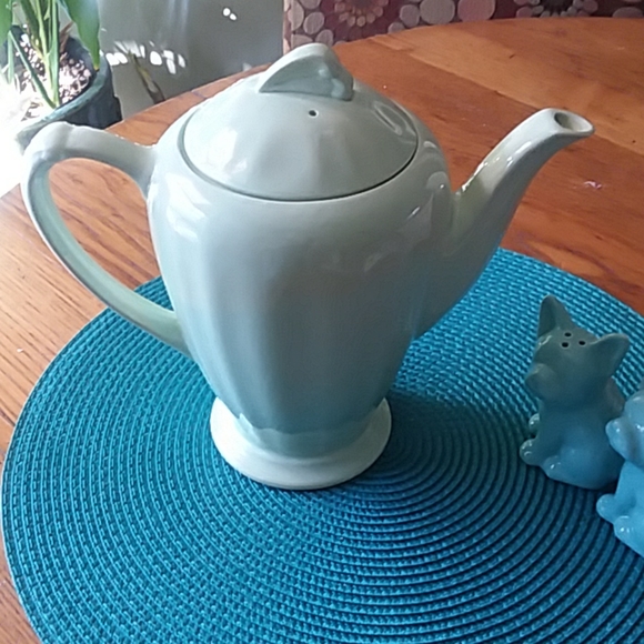 E&G Meakin | Dining | Eg Meakin Vintage Teapot | Poshmark